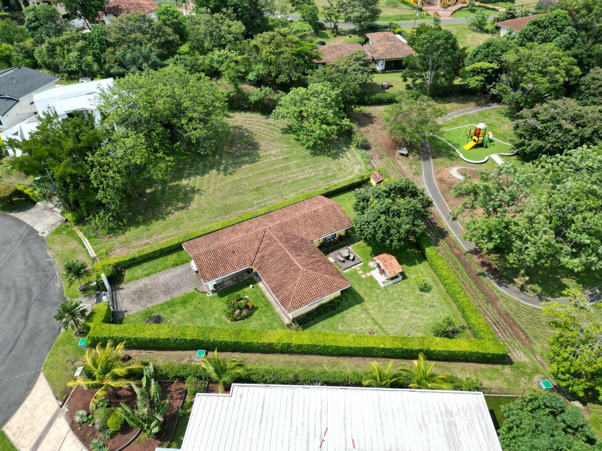 SOLD Charming Single-Story Residence in Los Reyes La Guacima: Your ...